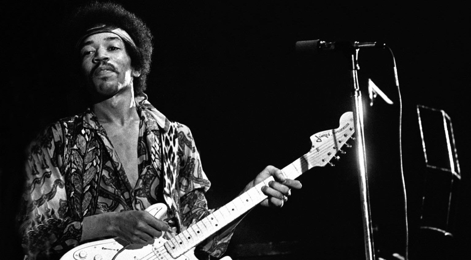 The Psychedelic Symphony: Unveiling Hippie Culture Through Its Iconic ...